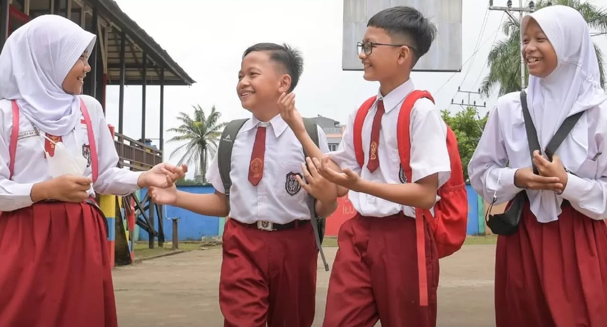 Aturan Baru SPMB 2025: Batas Usia Masuk TK, SD, SMP, dan SMA yang Harus Diketahui Orang Tua ...